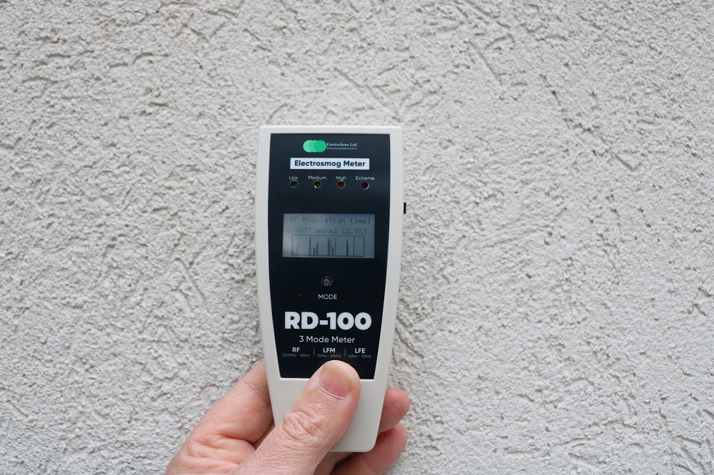 Home use EMF / EMR (ELF, RF) Meters and Detectors